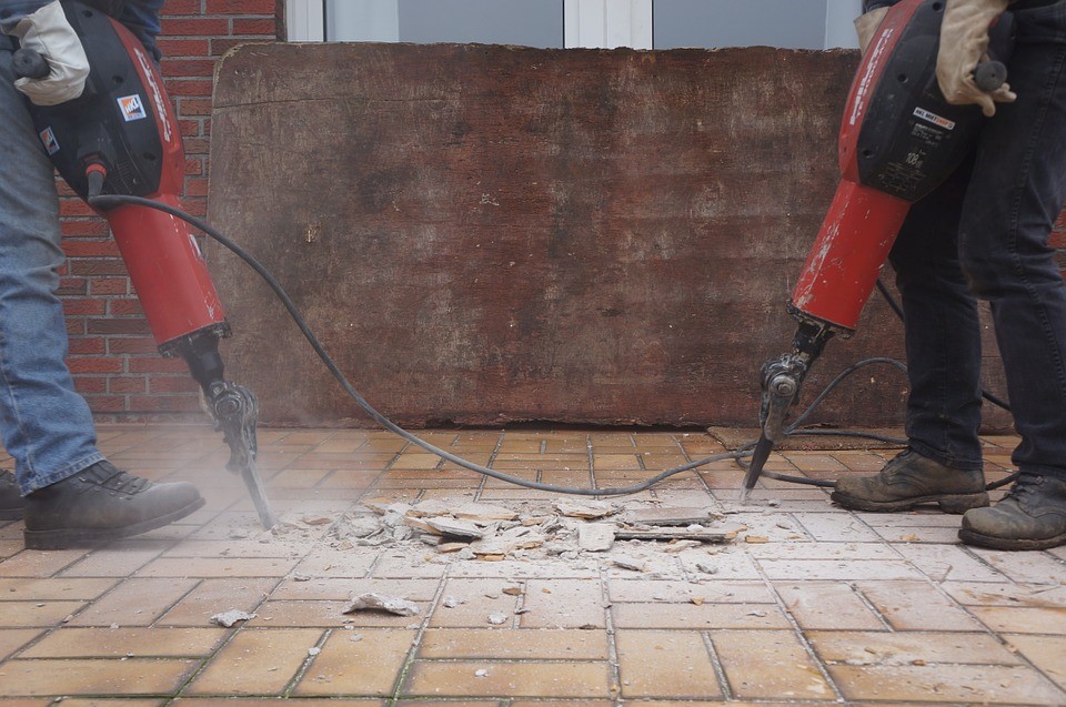 Global efforts to cut construction industry waste and improve ...