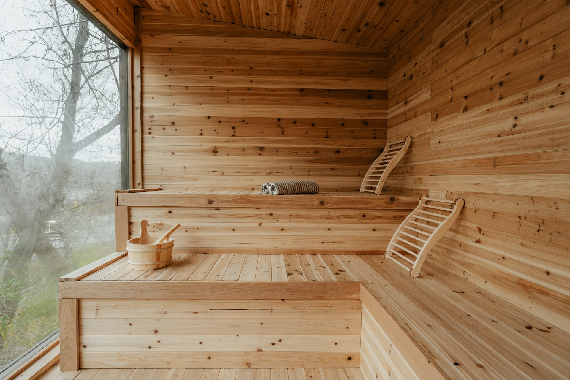 How Outdoor Saunas Are Leading the Charge in Sustainable and Eco ...